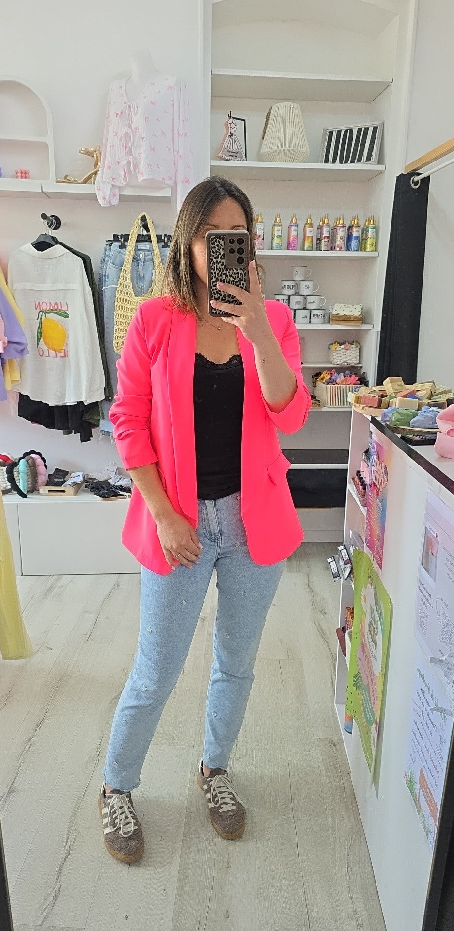 Blazer Léone rose flash – Un premier mai